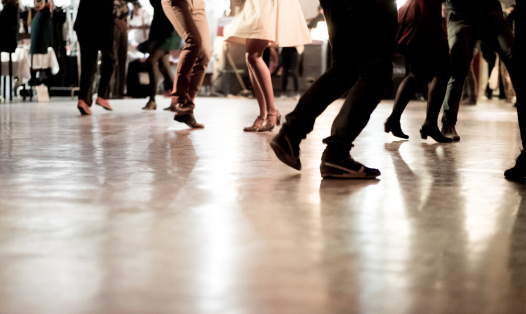 Encouraging beginner dancers to continue dancing